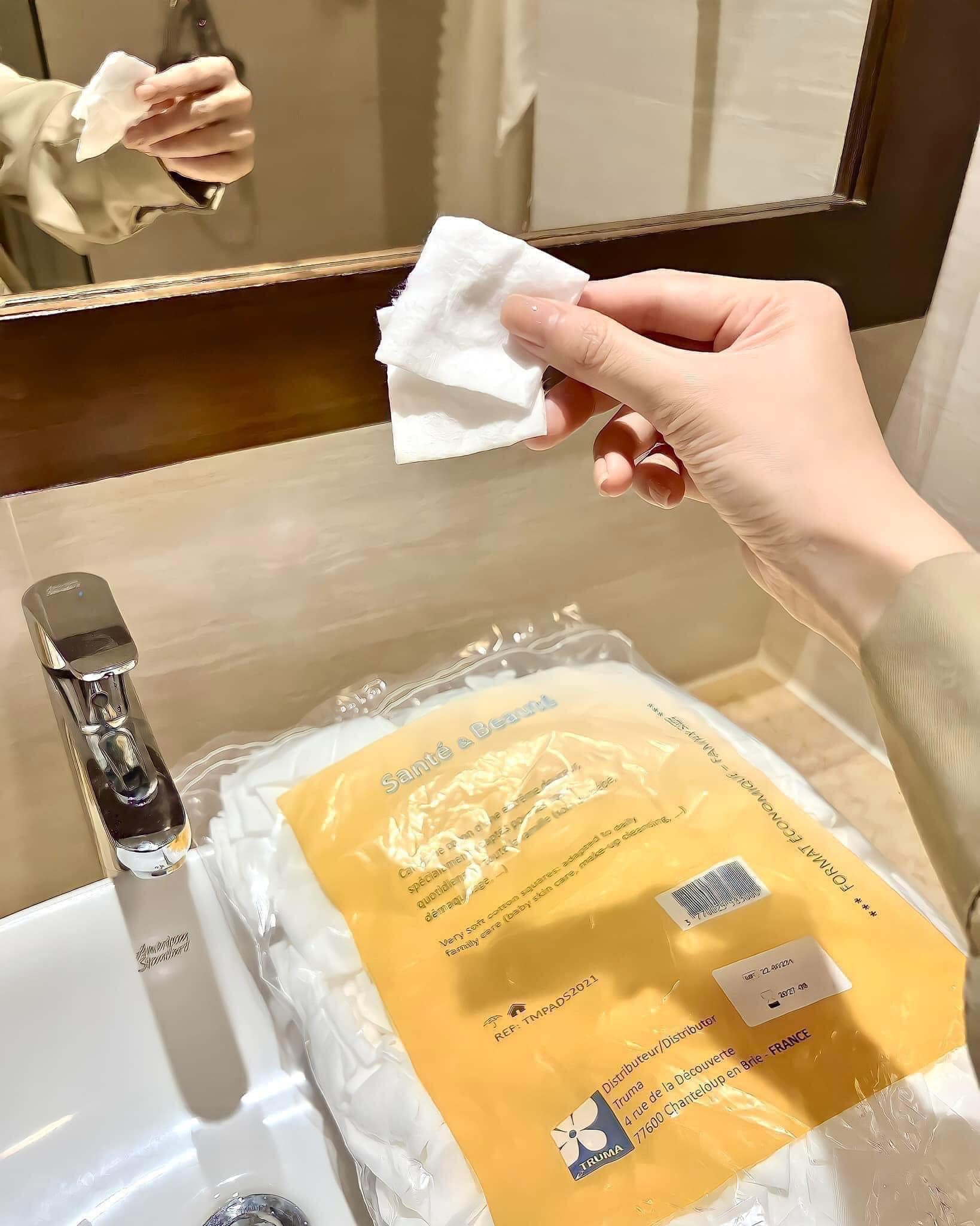 1818 - Bông tẩy trang Truma 600 miếng